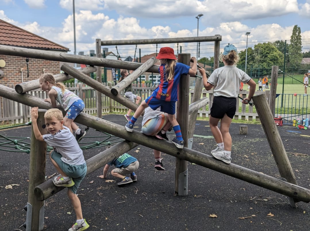 RWI MiniRolls – Roll With It Mini Rolls Multi Activity Camp